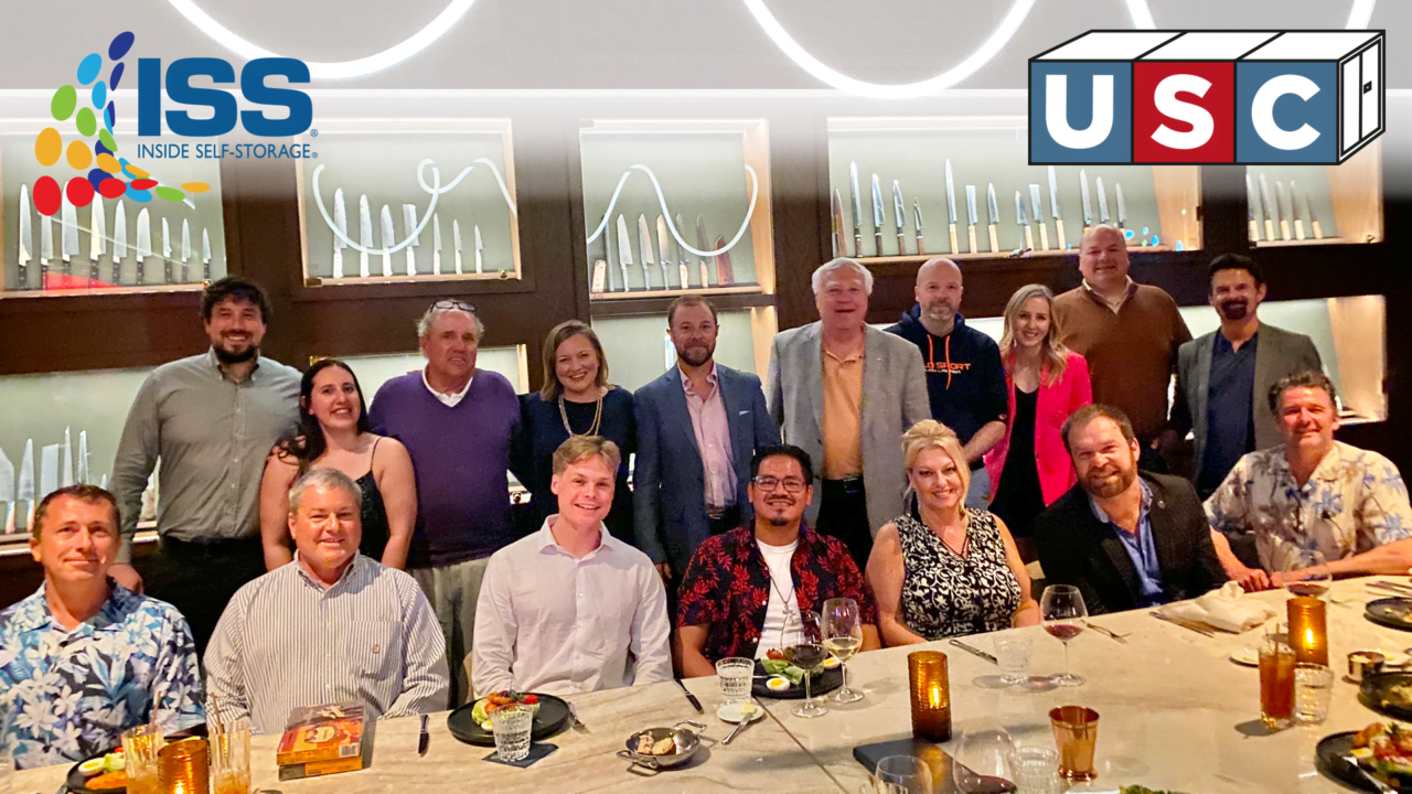 Het was weer een goed beursjaar… - Universal Storage Containers